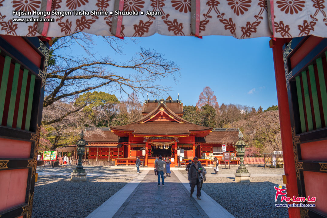 ศาลเจ้าฟูจิซัง ฮอนกู เซนเง็น ไทฉะ จังหวัดชิซูโอกะ ประเทศญี่ปุ่น ...