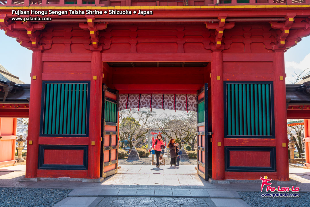 ศาลเจ้าฟูจิซัง ฮอนกู เซนเง็น ไทฉะ จังหวัดชิซูโอกะ ประเทศญี่ปุ่น ...