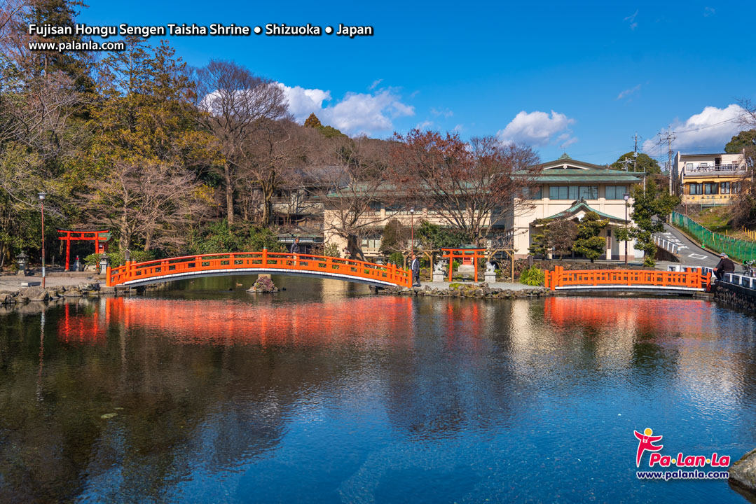 ศาลเจ้าฟูจิซัง ฮอนกู เซนเง็น ไทฉะ จังหวัดชิซูโอกะ ประเทศญี่ปุ่น ...